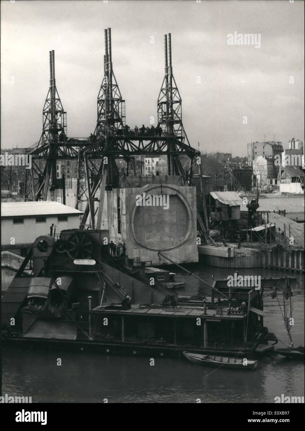 Seine under hi-res stock photography and images - Alamy