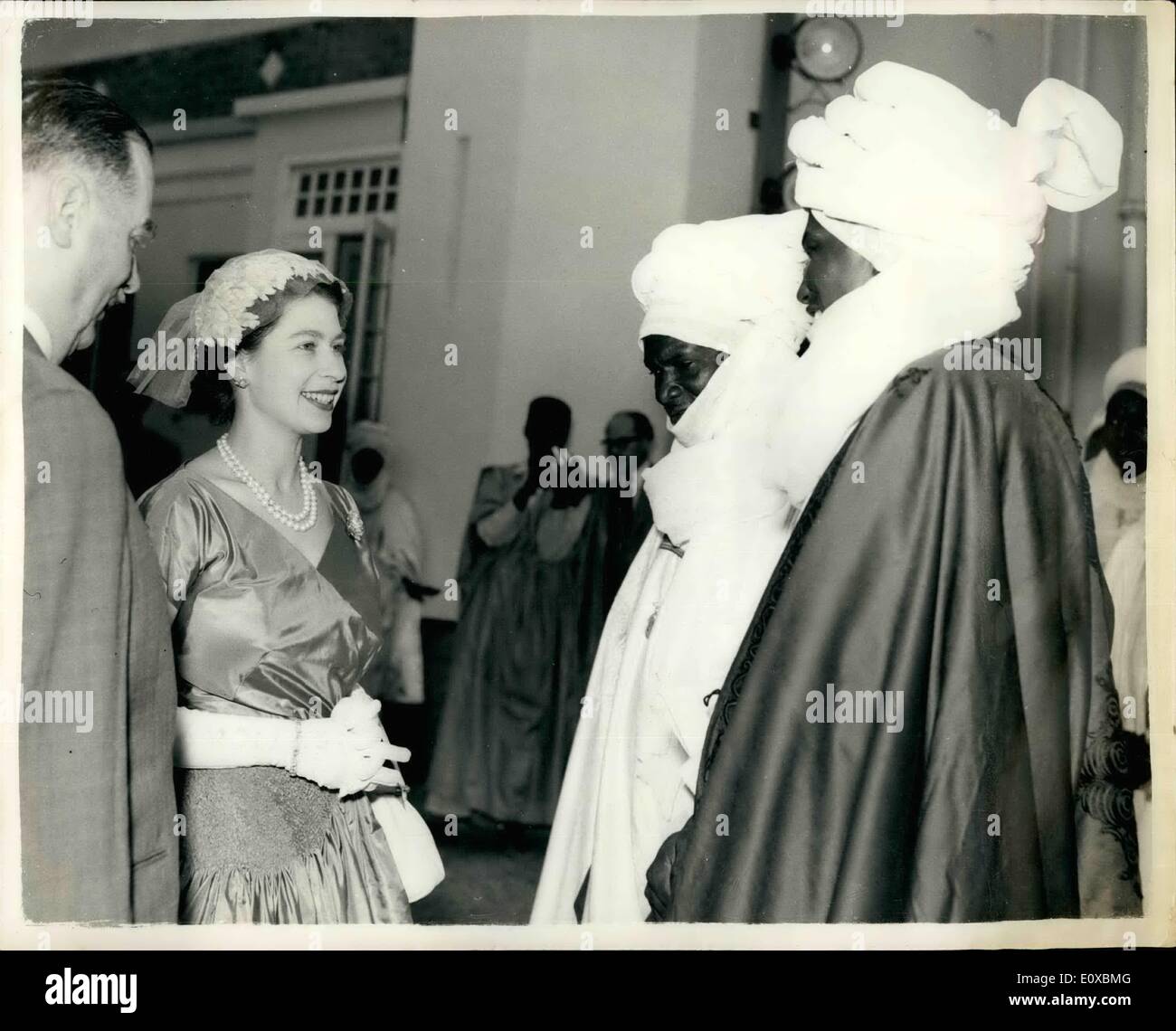 Feb. 02, 1966 - TIM ROYAL NIGERIAN TOUR.. QUEEN AND THE CHIMPS AT GARD ...