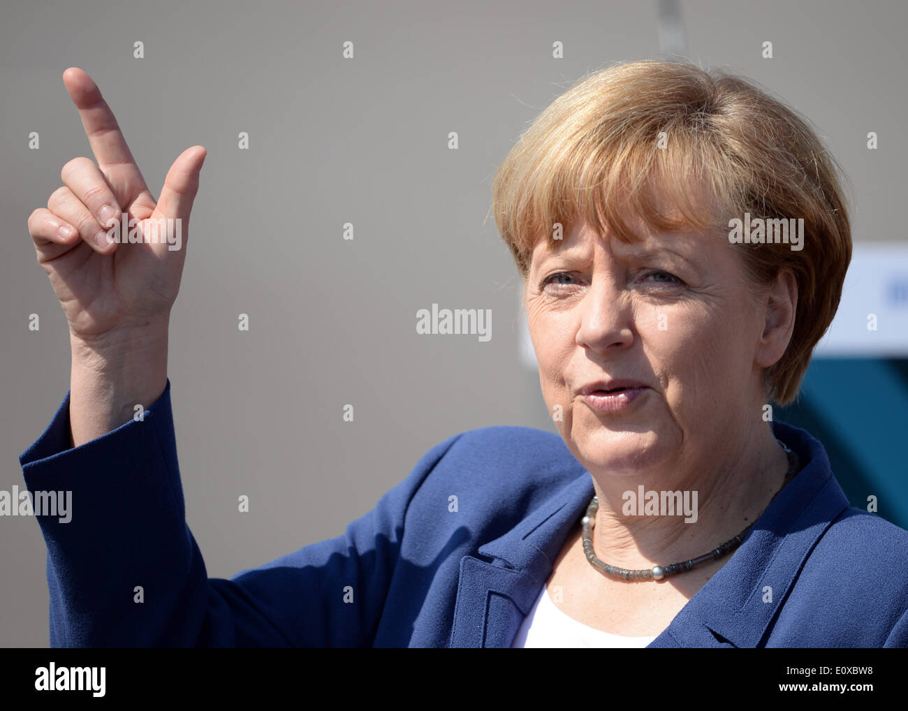 Angela merkel airplane hi-res stock photography and images - Alamy