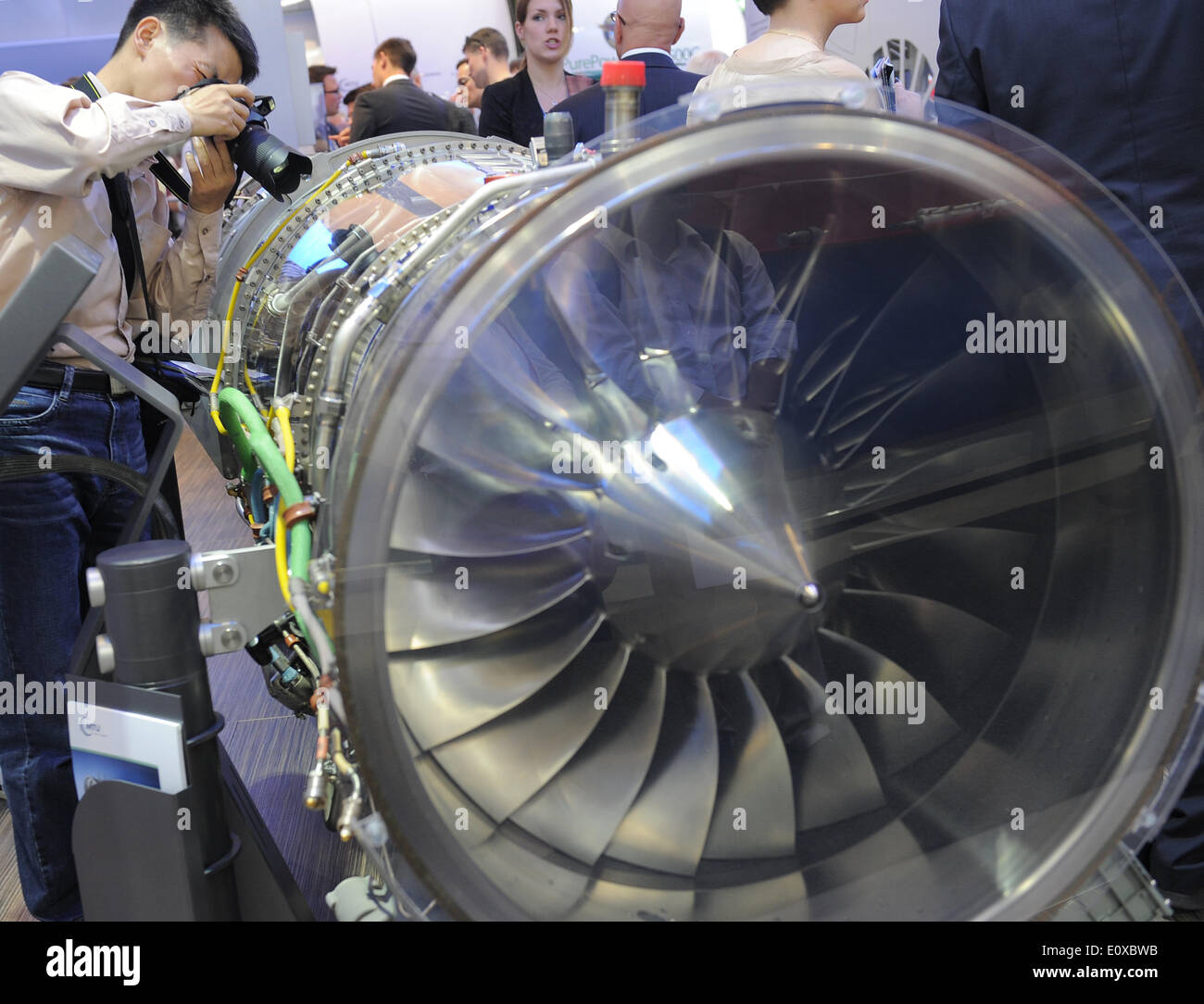 Mtu engine hi-res stock photography and images - Alamy