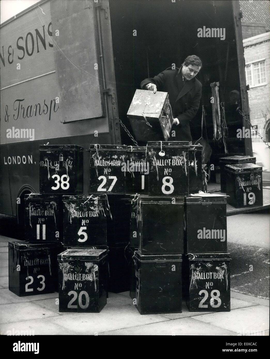 General election 1966 hi-res stock photography and images - Alamy