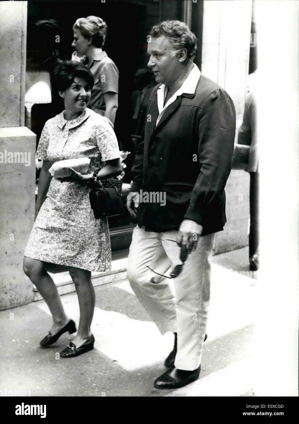 Jun. 06, 1966 - American actor Rod Steiger is in Rome for a little stay ...