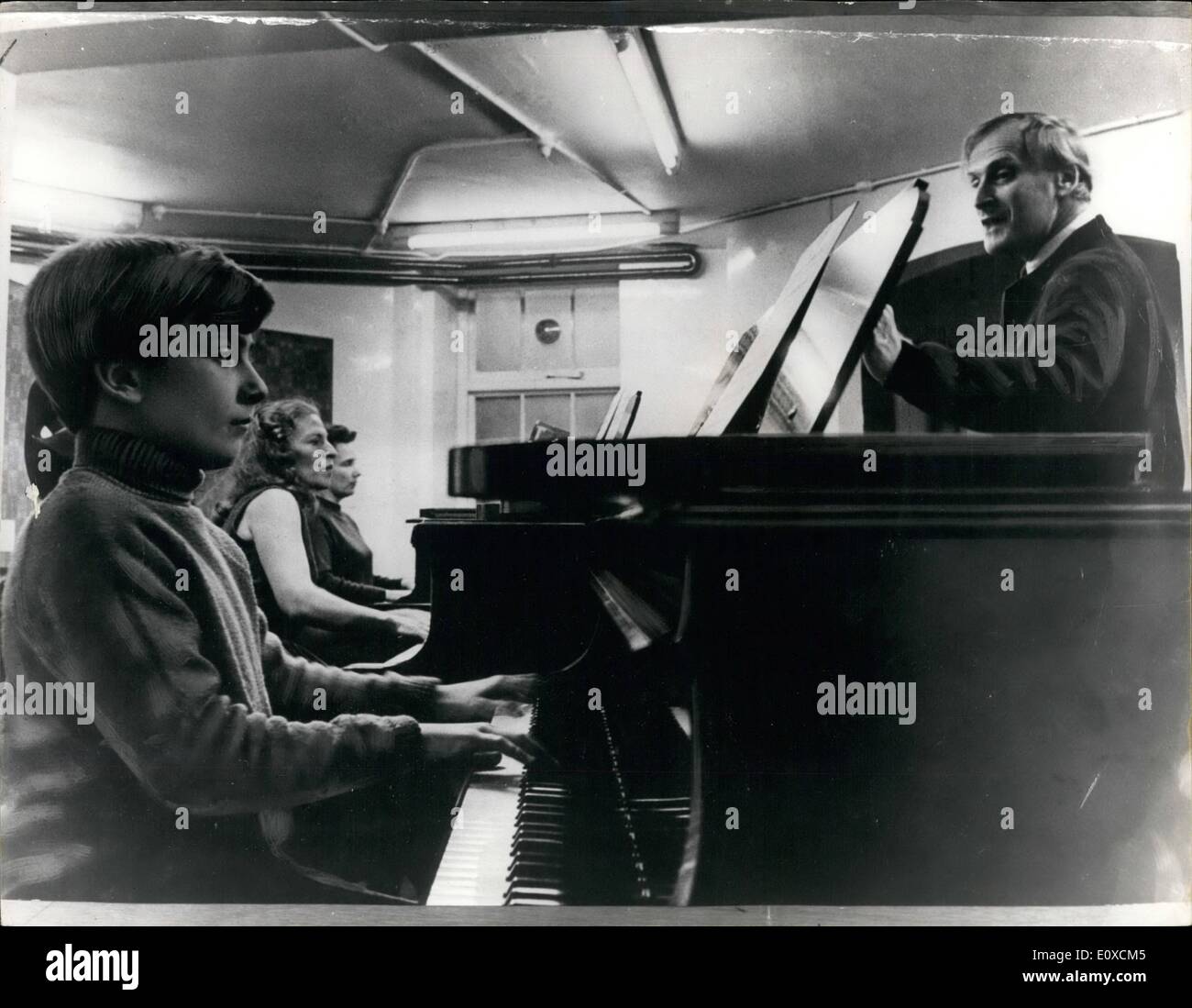 Yehudi menuhin fifty today most famous child prodigy since mozart hi ...