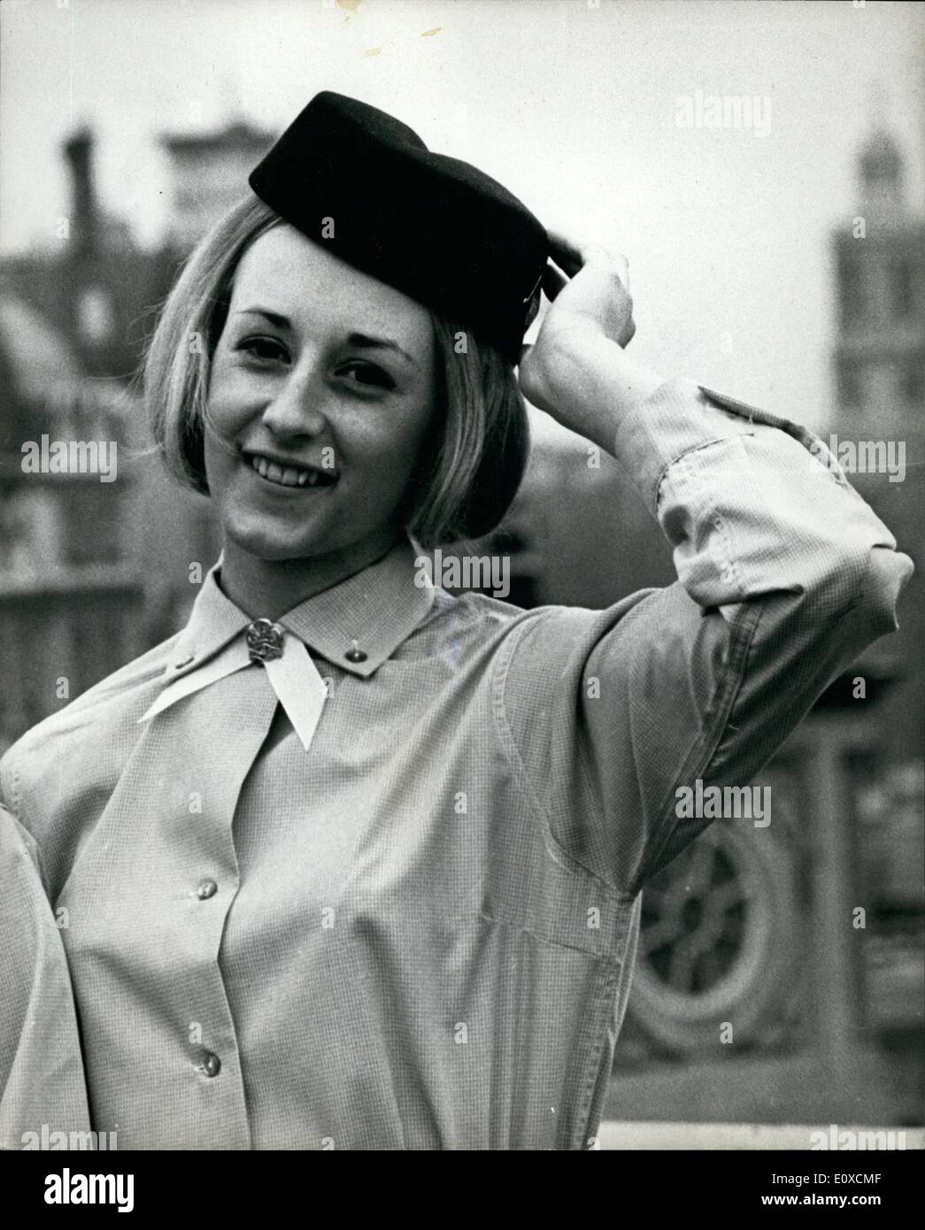 Girl guide uniform hi-res stock photography and images - Alamy