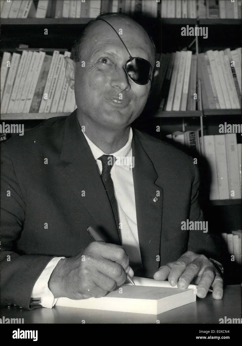 Apr. 04, 1966 - Moshe Dayan in Paris: Moshe Dayan, the Israeli General ...