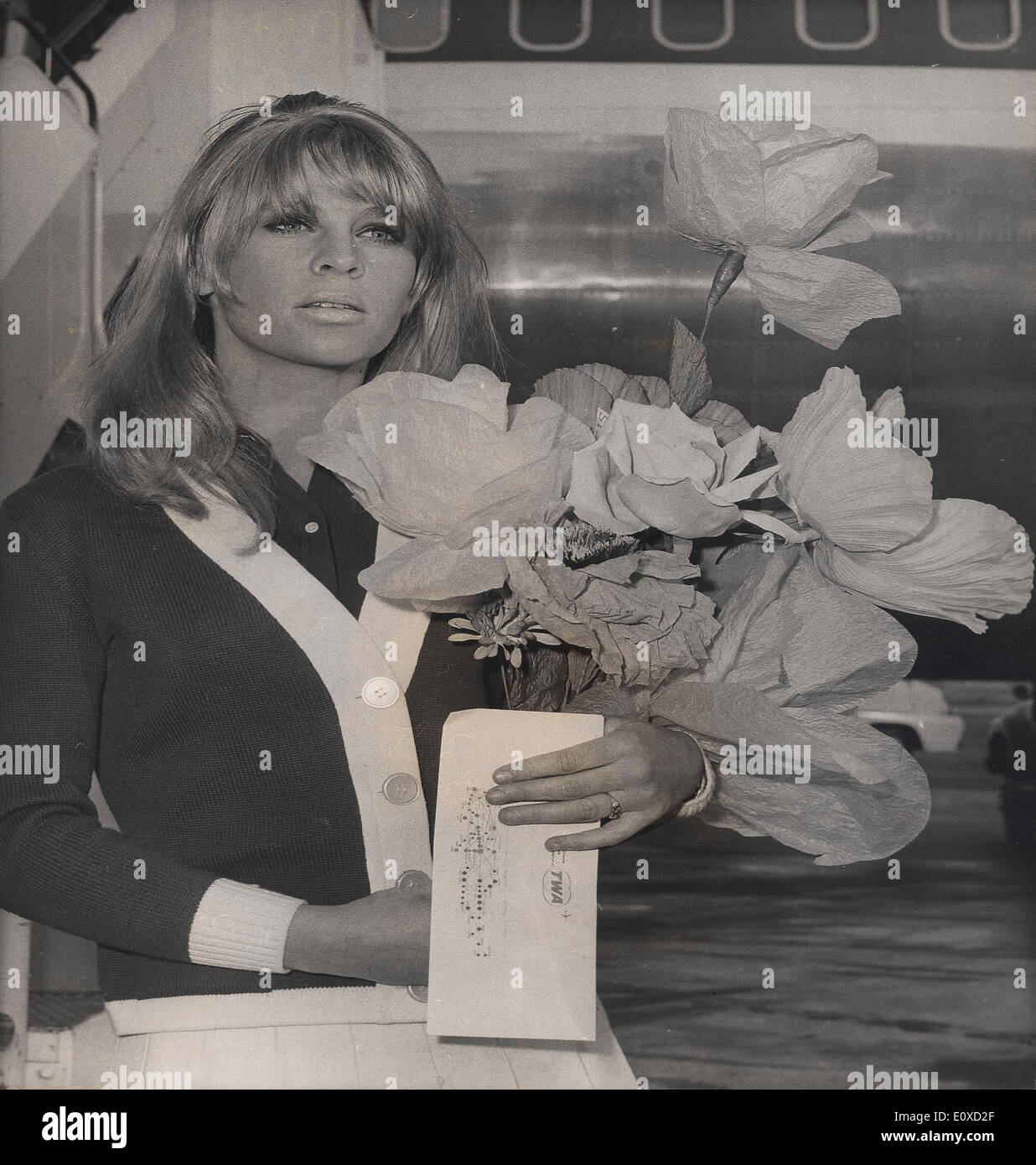 Julie christie 1966 oscar hi-res stock photography and images - Alamy