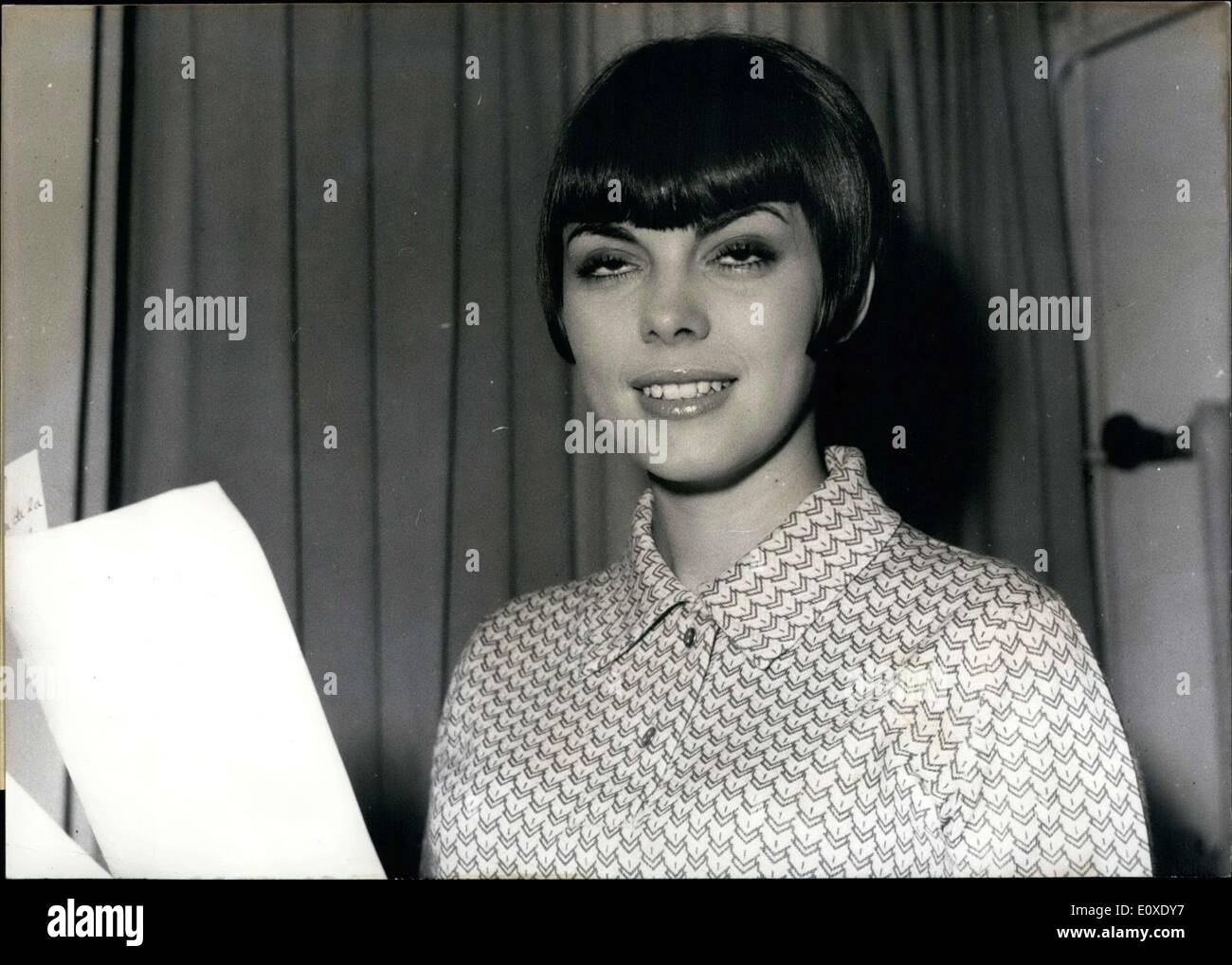 Mireille mathieu 1966 hi-res stock photography and images - Alamy