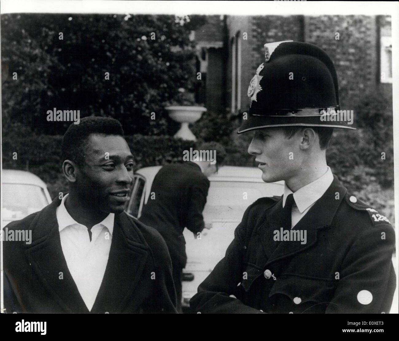 World cup 1966 pele hi-res stock photography and images - Alamy
