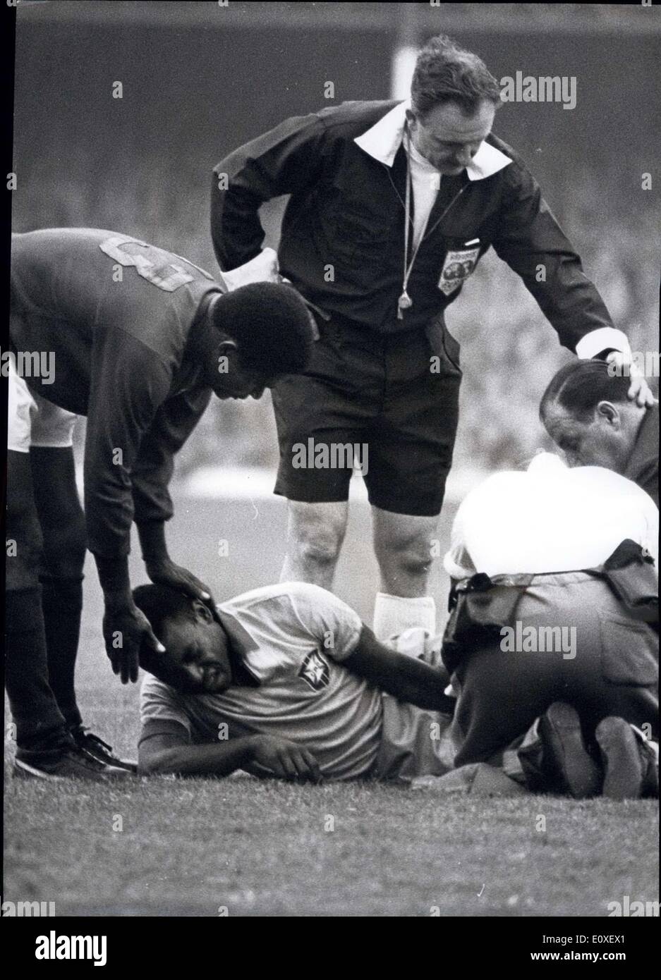 1966 world cup hi-res stock photography and images - Alamy