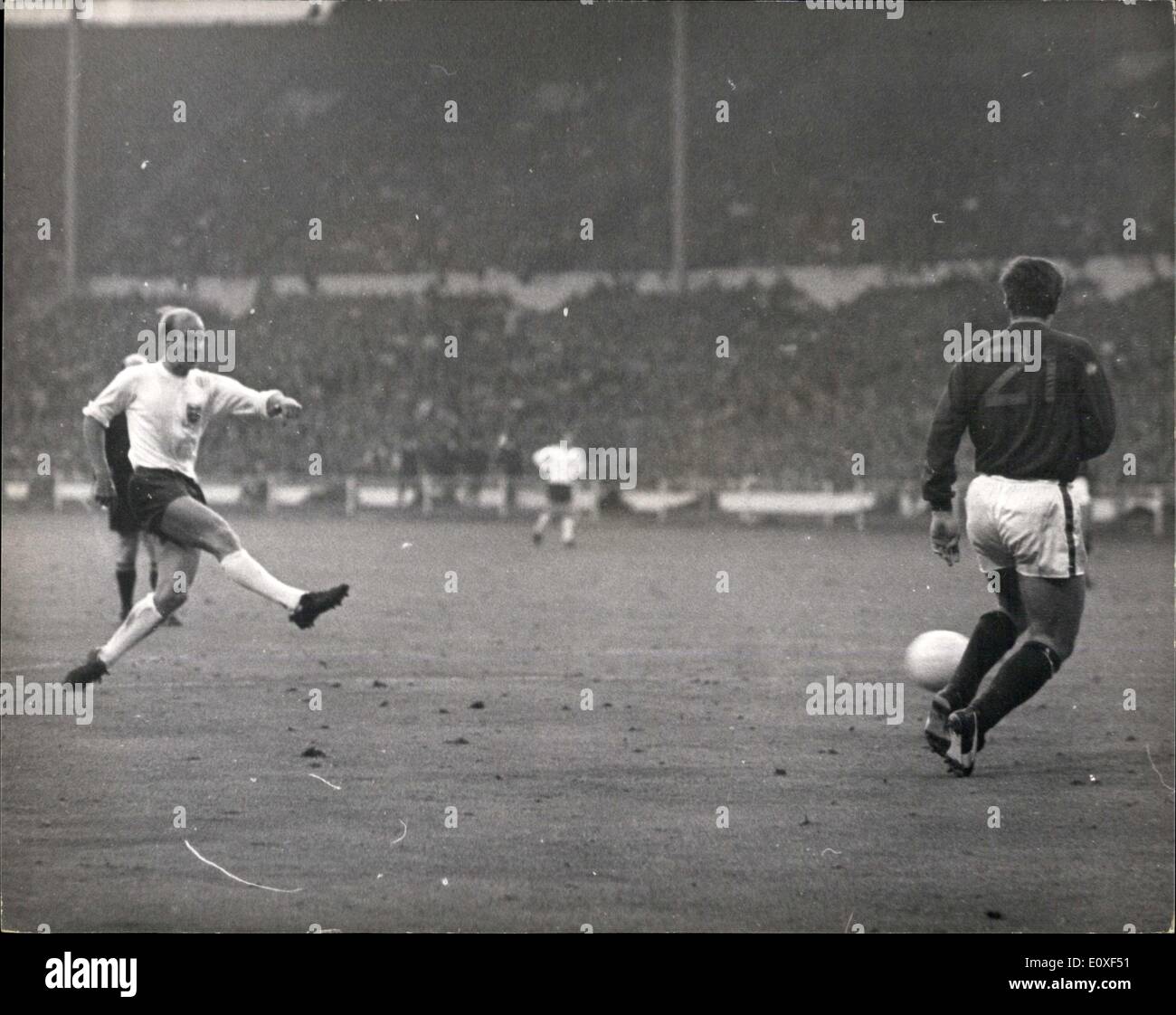 Goal 1966 world cup final england High Resolution Stock Photography and ...