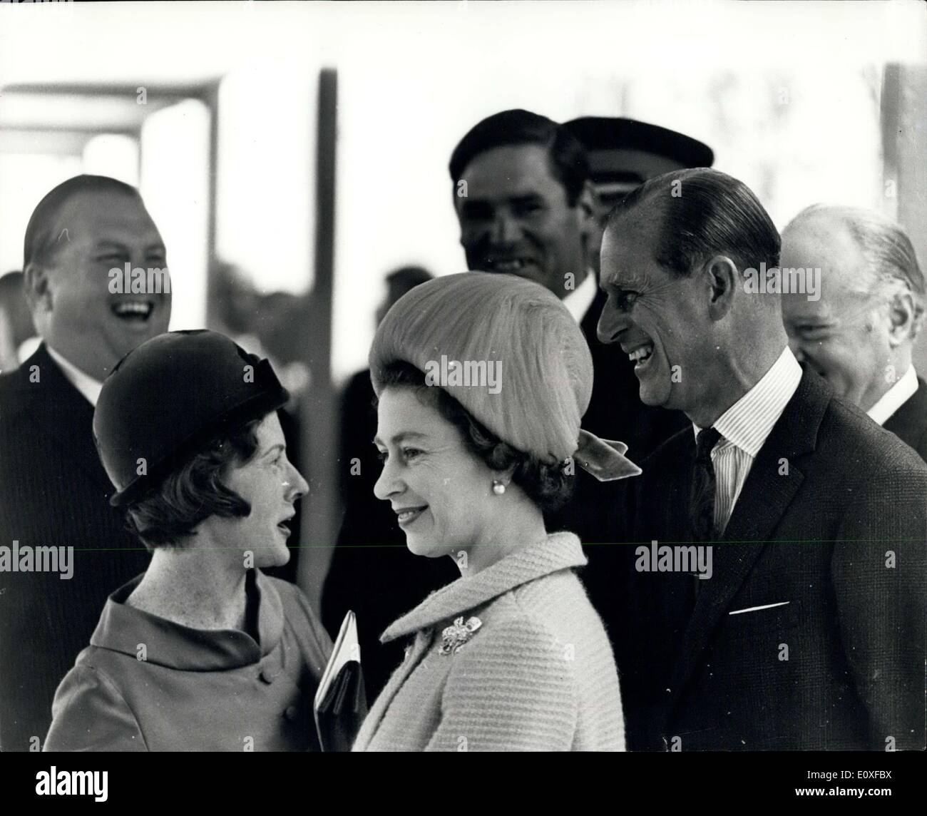 Sep. 08, 1966 - The Queen opens the new 8million severn Bridge: The ...