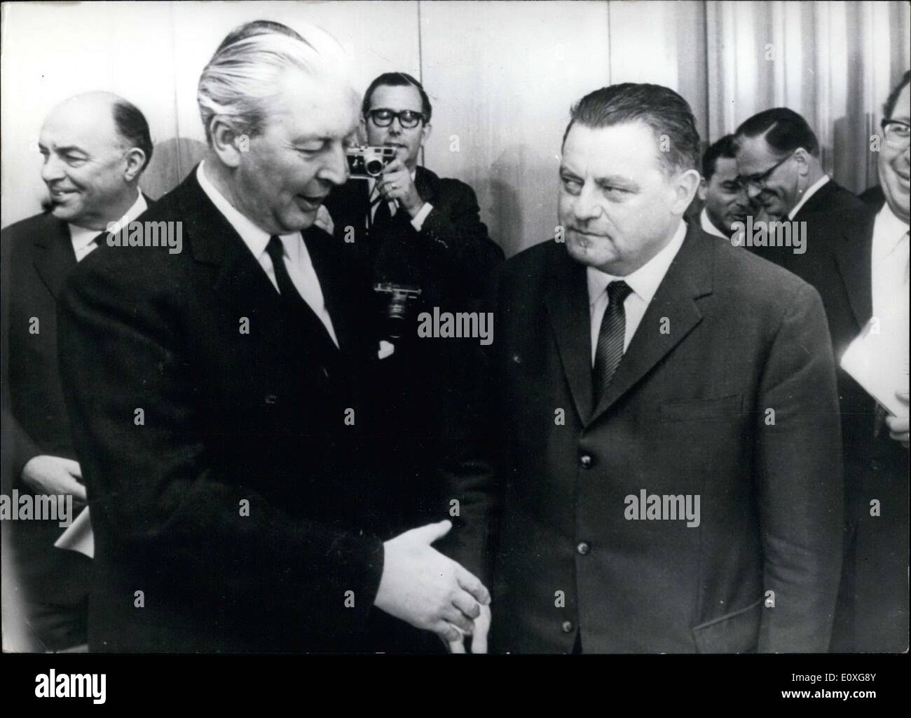 Nov. 12, 1966 - The CDU-CSU fraction chose their new chancellor ...