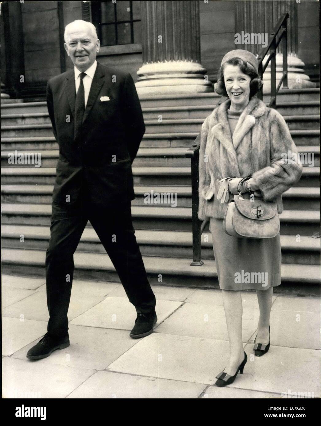 Mr william grave hi-res stock photography and images - Alamy