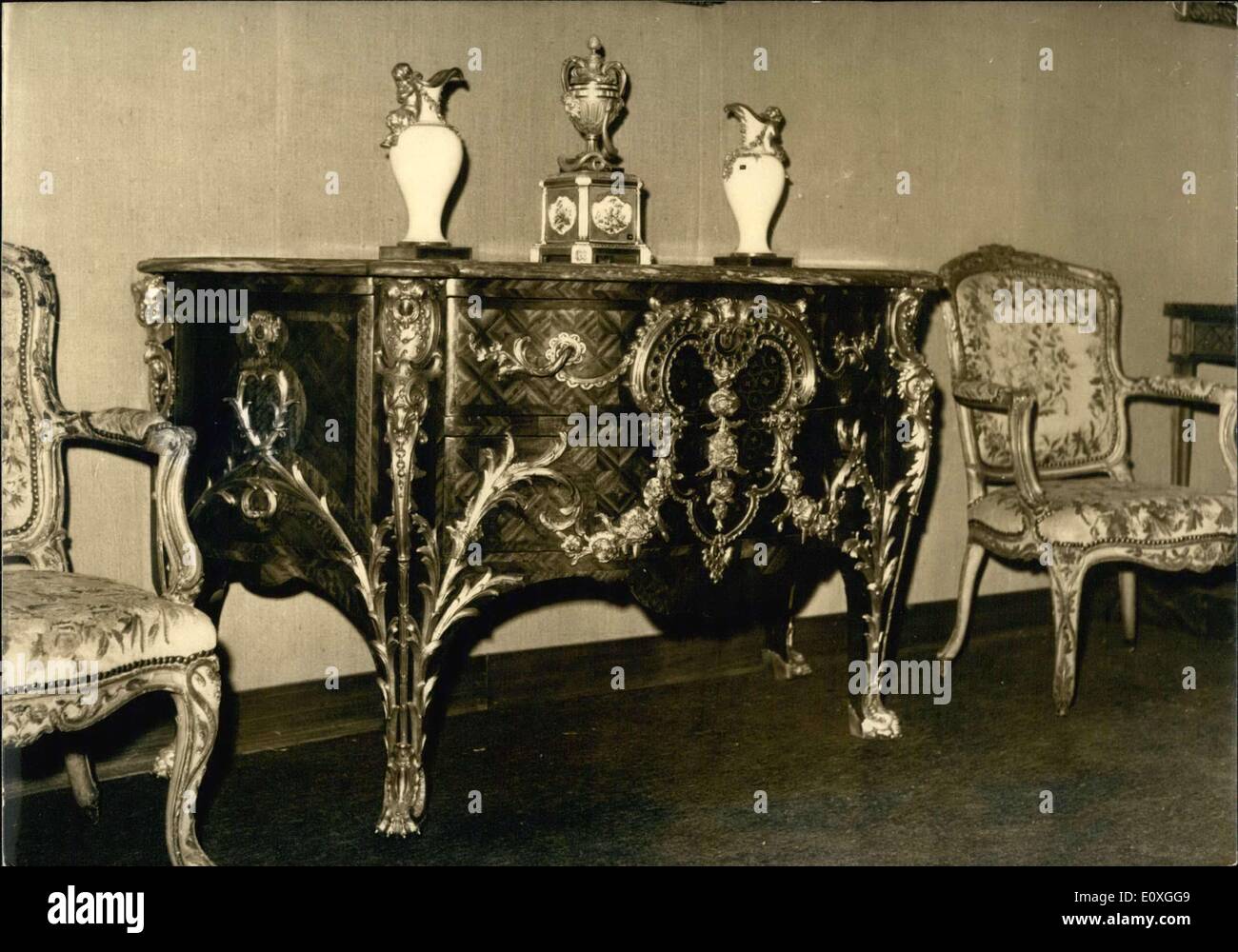 Historical furniture collection hi-res stock photography and images - Alamy
