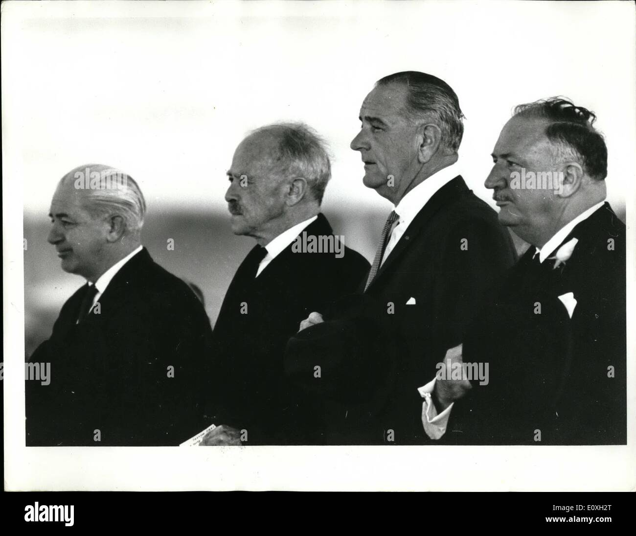 Oct. 10, 1966 - A moment in History: Australia's Prime Minister, Mr ...