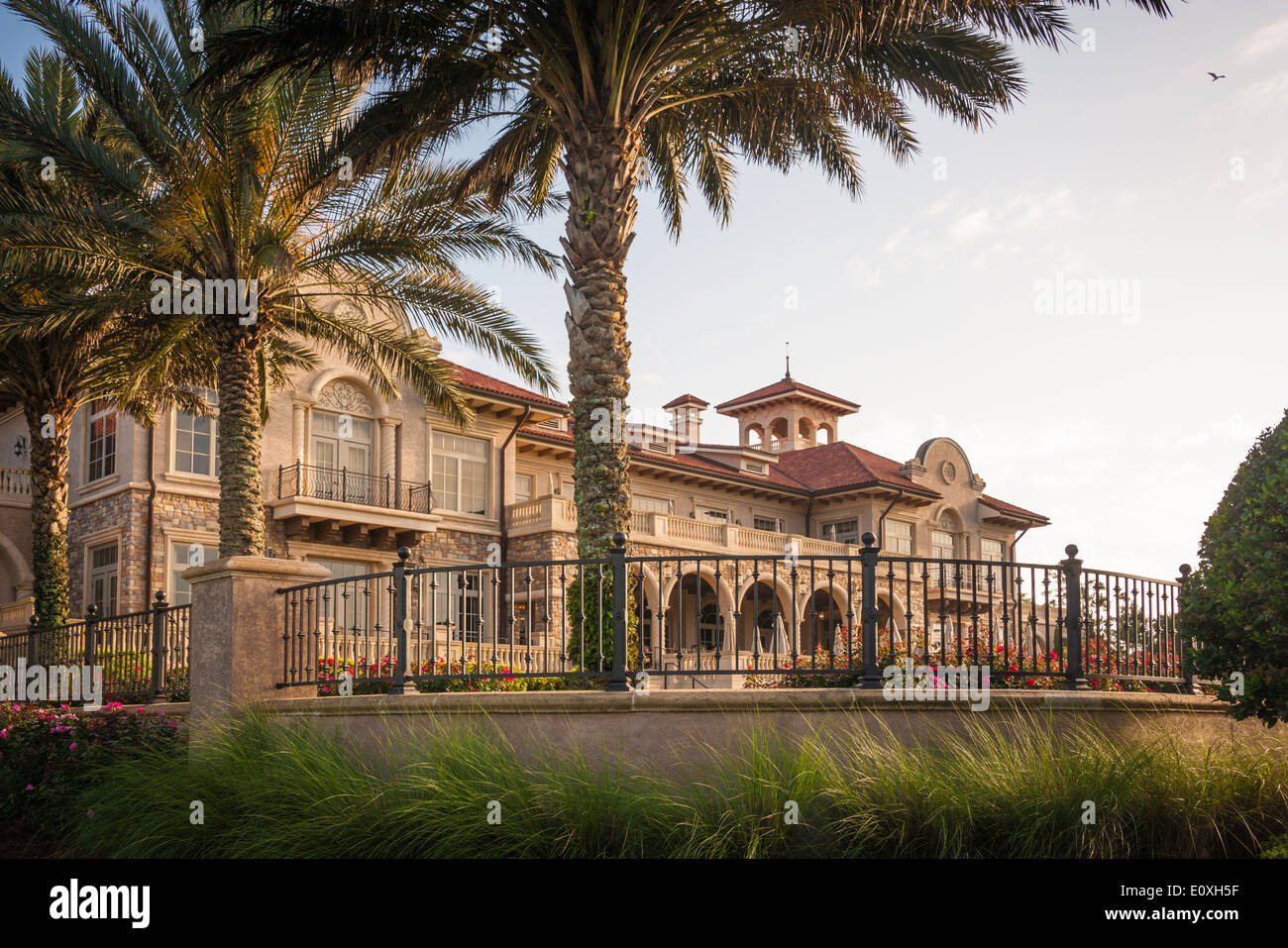 Tpc sawgrass clubhouse florida hi-res stock photography and images - Alamy