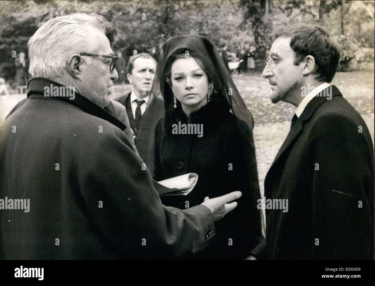 Woman times seven hi-res stock photography and images - Alamy