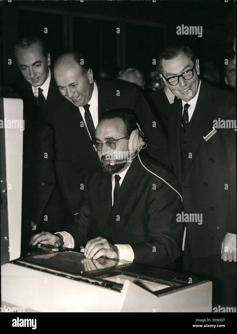 Eurocontrol air traffic control centre hi-res stock photography and ...