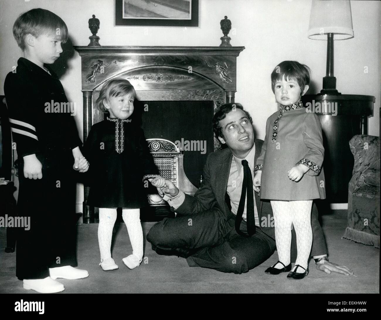 Julie london children hi-res stock photography and images - Alamy