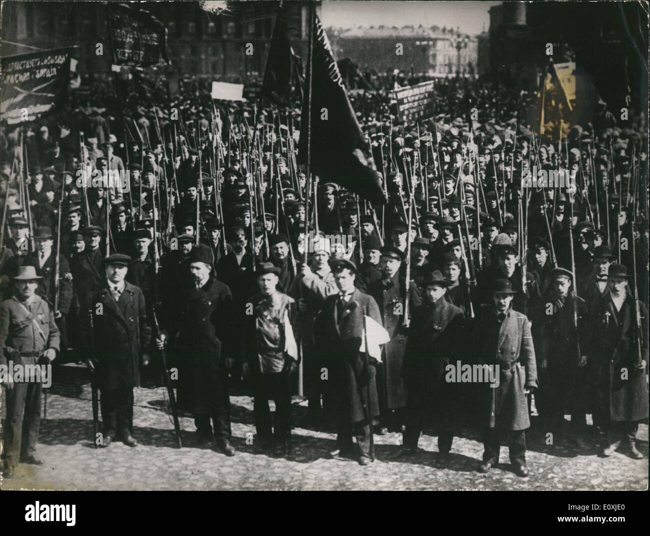 Petrograd 1917 demonstration hi-res stock photography and images - Alamy