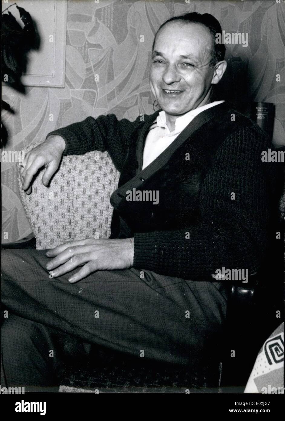 Five agents hi-res stock photography and images - Alamy