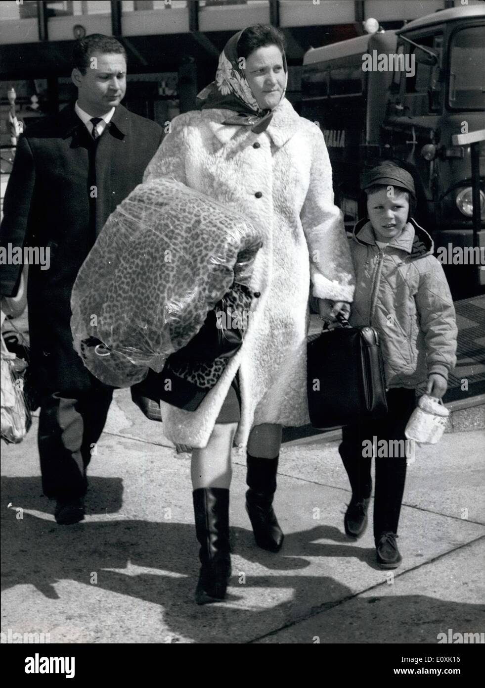 Angela rinaldi hi-res stock photography and images - Alamy