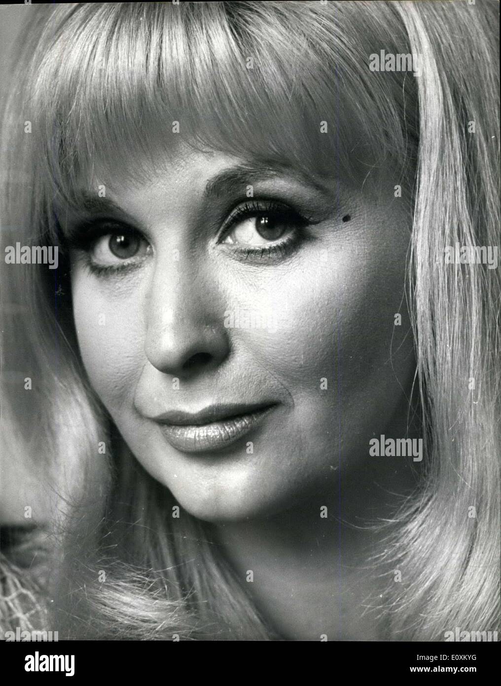 Nyree dawn porter hi-res stock photography and images - Alamy