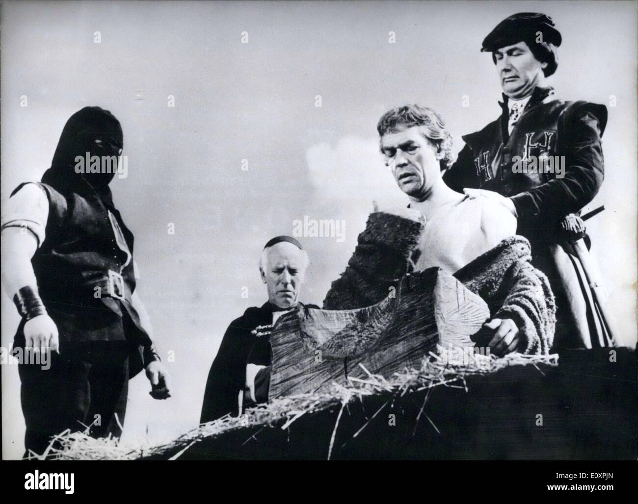 Paul scofield hi-res stock photography and images - Alamy