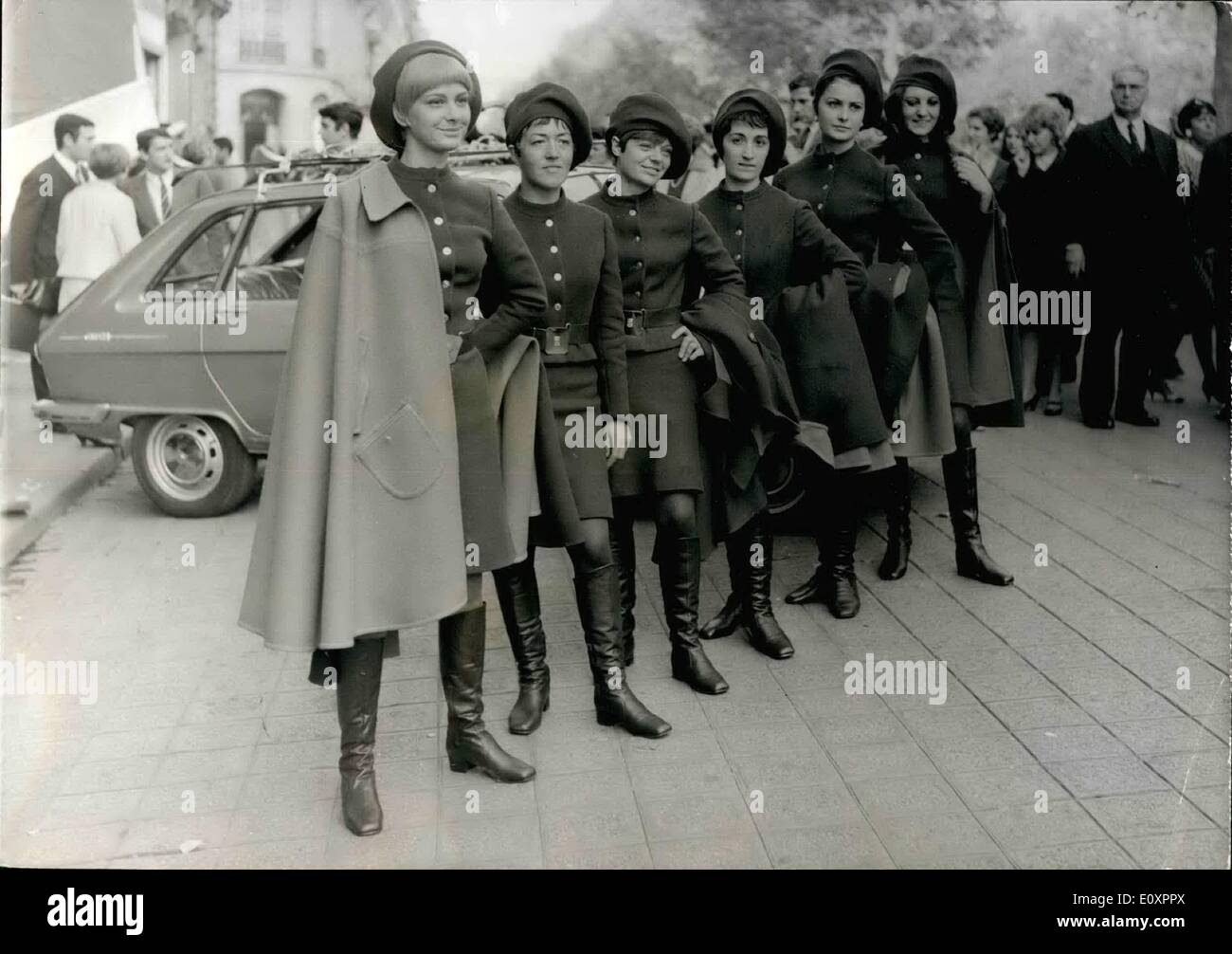 Johnny hallyday sylvie vartan hi-res stock photography and images - Alamy