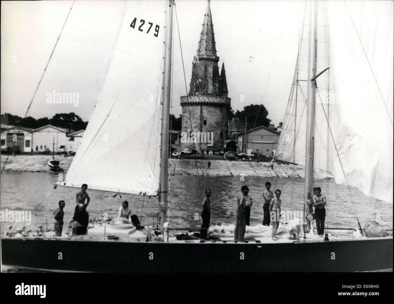 Aug. 17, 1967 - Eric Tabarly arrived first in the sailing race from ...