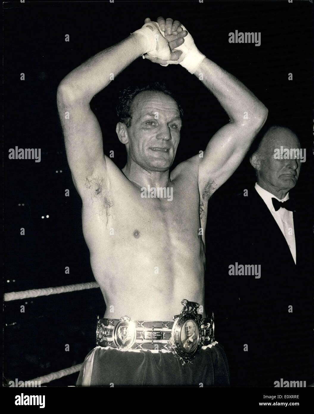 V belt hi-res stock photography and images - Alamy