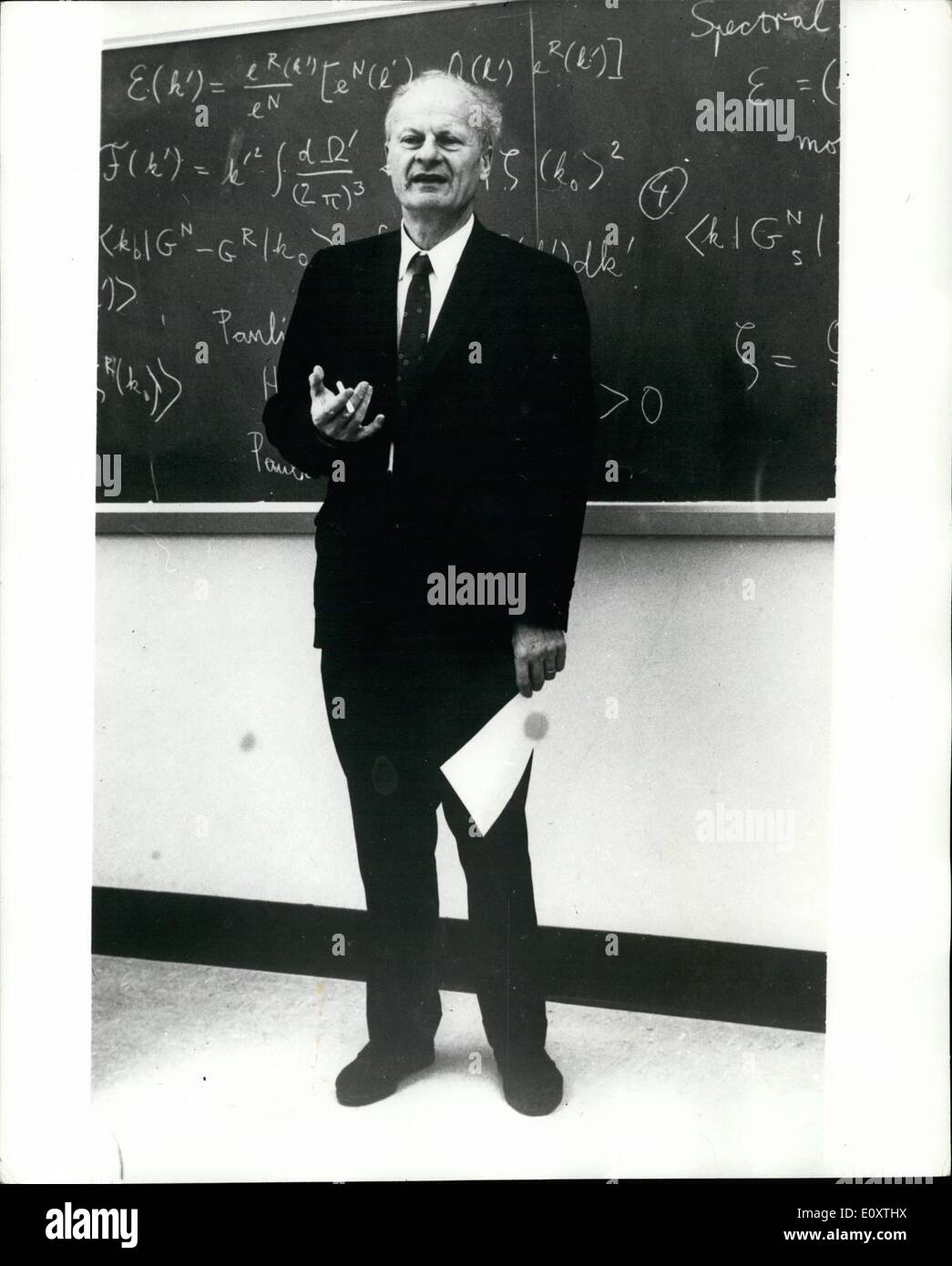 Hans bethe hi-res stock photography and images - Alamy