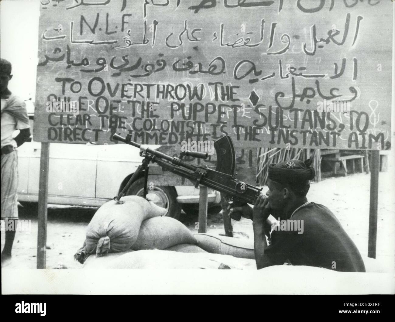 Militant groups hi-res stock photography and images - Alamy