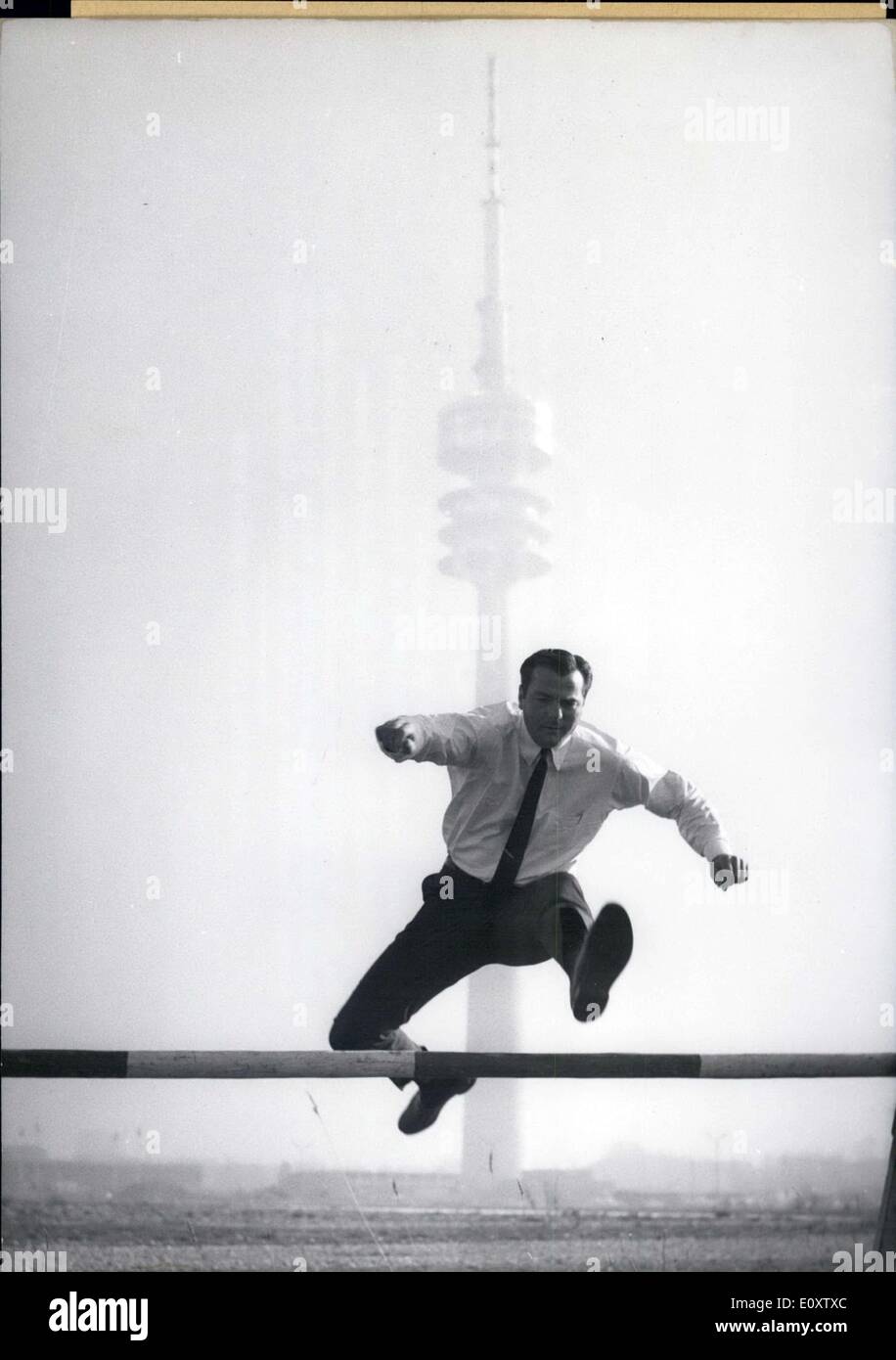 Pictured here olympic decathlete bob mathias hi-res stock photography ...