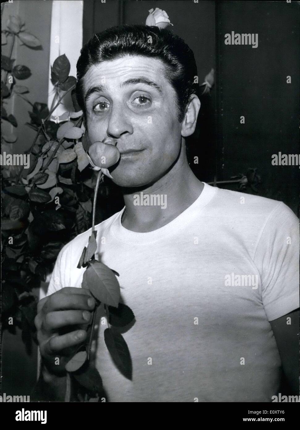 Nov. 17, 1967 - Last night for the first part of the tour of singer ...