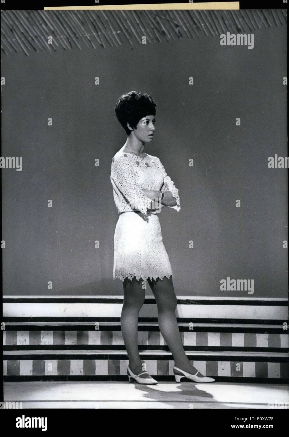 Helen shapiro hi-res stock photography and images - Alamy
