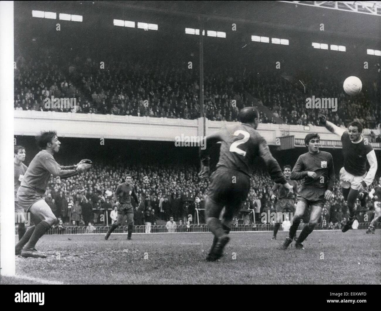 Oct. 10, 1967 - Arsenal v. Fulham at Highbury. Photo shows Radford, the ...