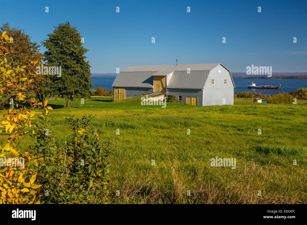 Barn island hi-res stock photography and images - Alamy