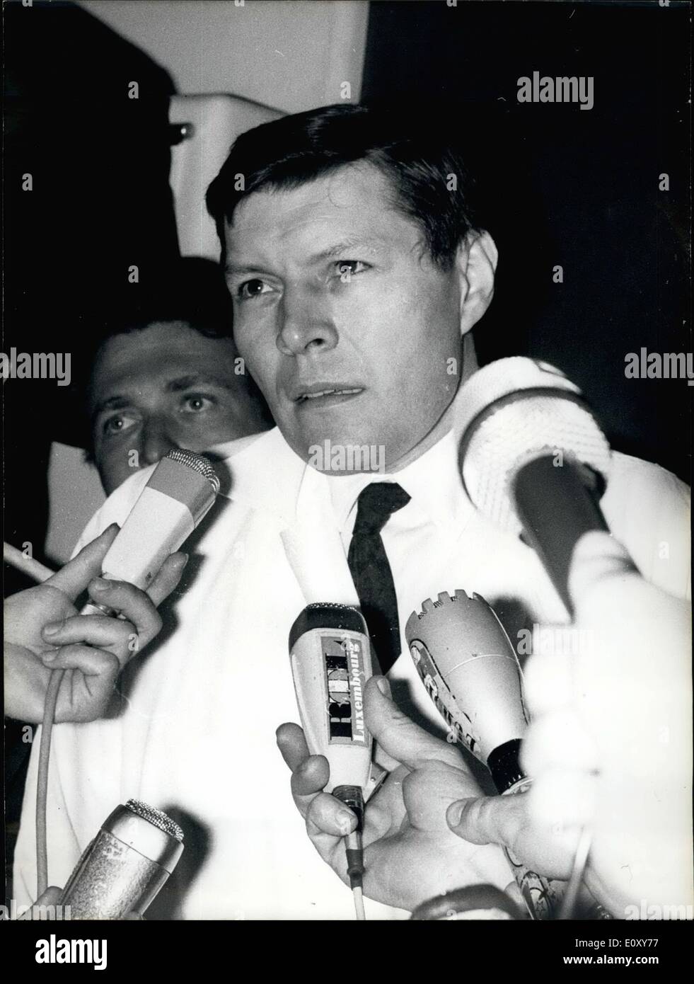 Apr. 04, 1968 - French Surgeon Prof. Christian Cabrol Stock Photo - Alamy