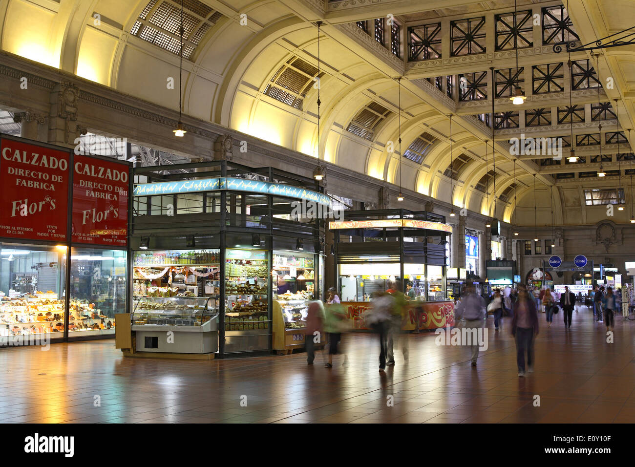 Retiro train station hi-res stock photography and images - Alamy