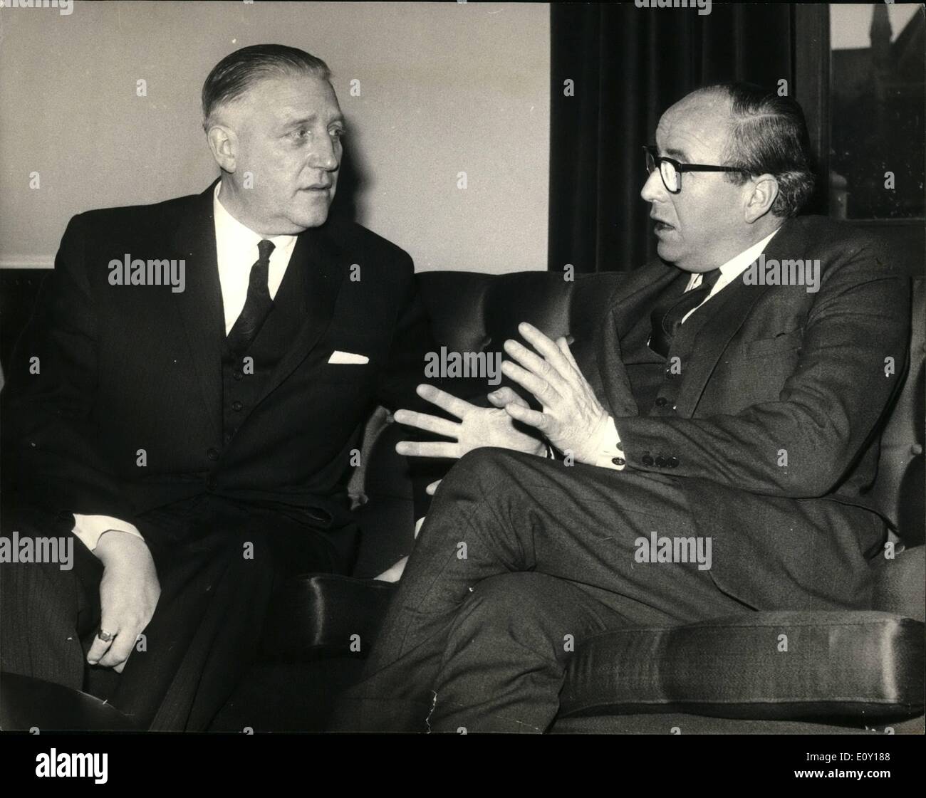 Mar. 03, 1968 - Luxembourg Premiere has talks at the Treasury: Photo ...