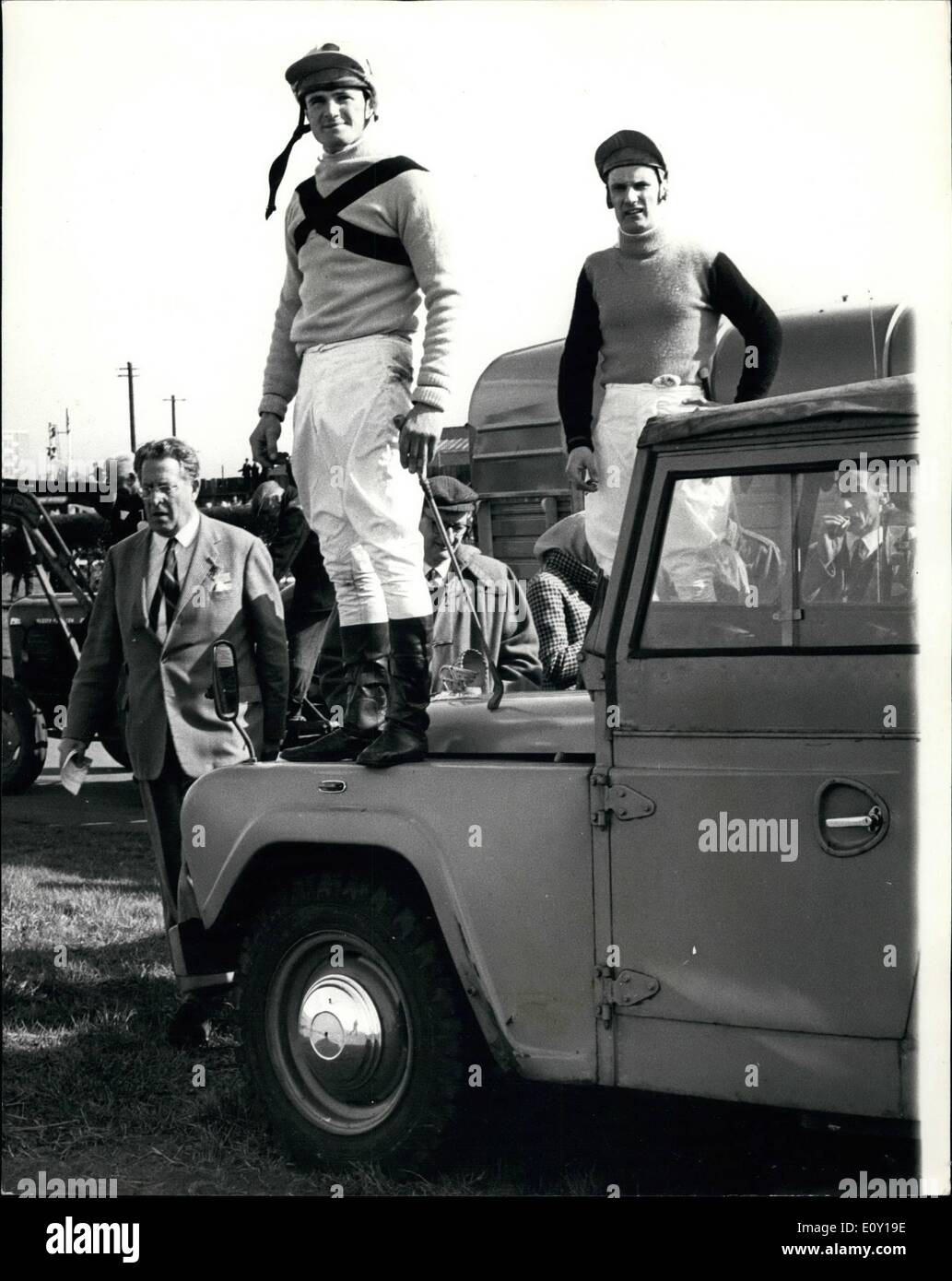 Mar. 03, 1968 - Red Alligator wins Grand National: Red Alligator riden ...