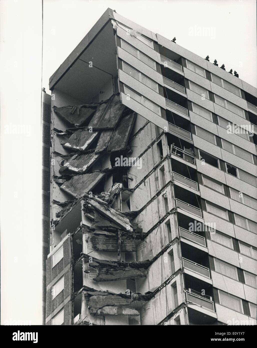 May 16, 1968 - Fifteen Feared Dead And 80 Trapped When Part of Block of ...