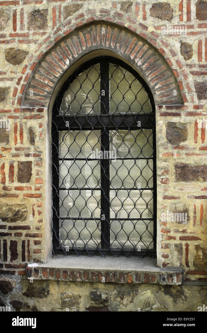 Church window light beams hi-res stock photography and images - Alamy