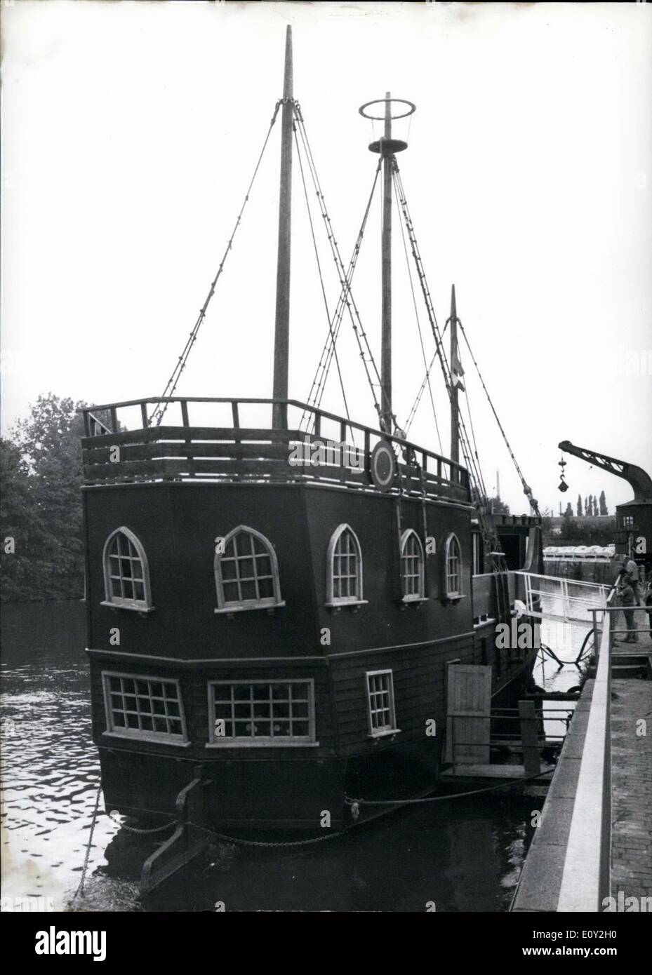 Cog ship hi-res stock photography and images - Alamy