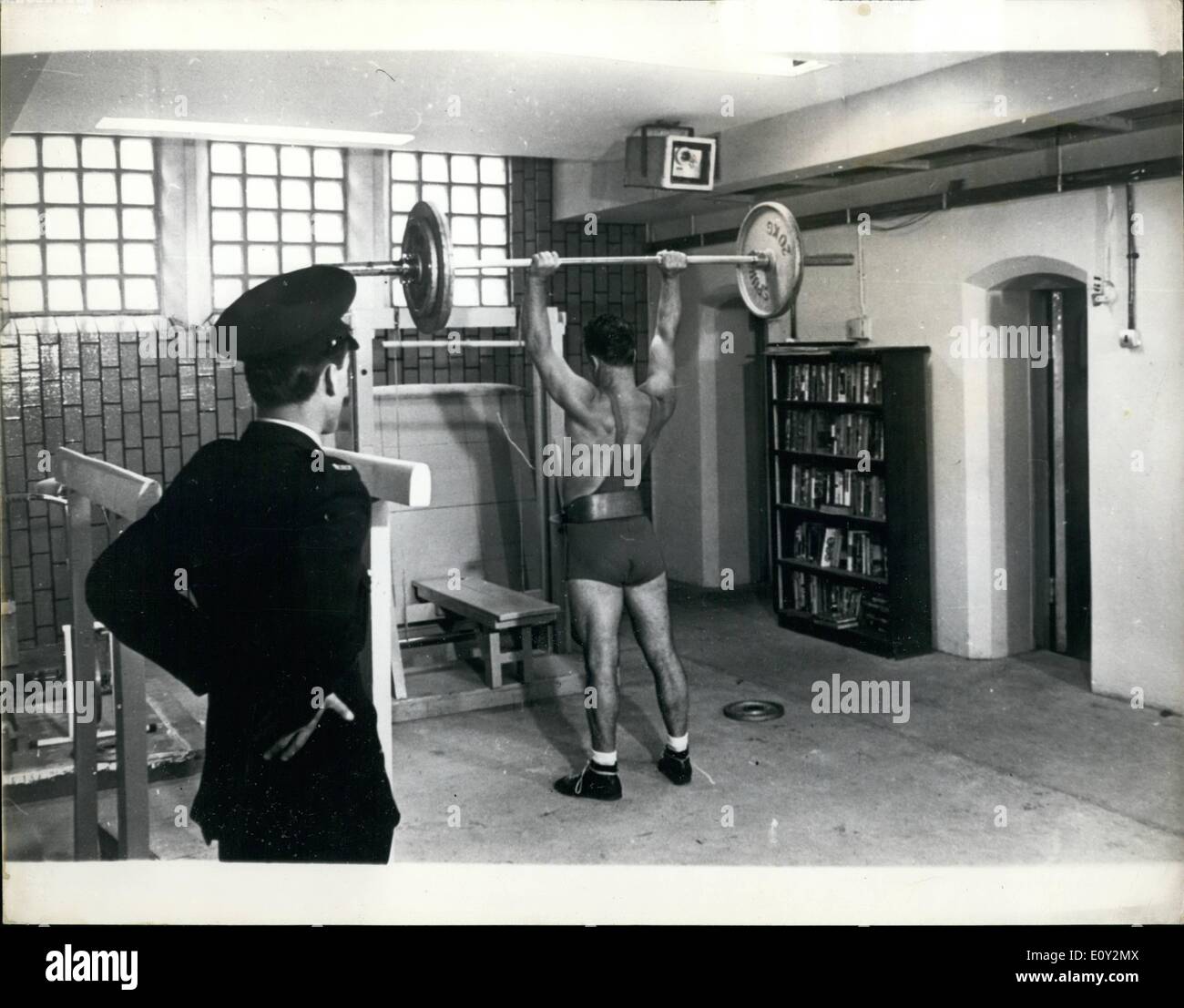 Leicester prison hi-res stock photography and images - Alamy