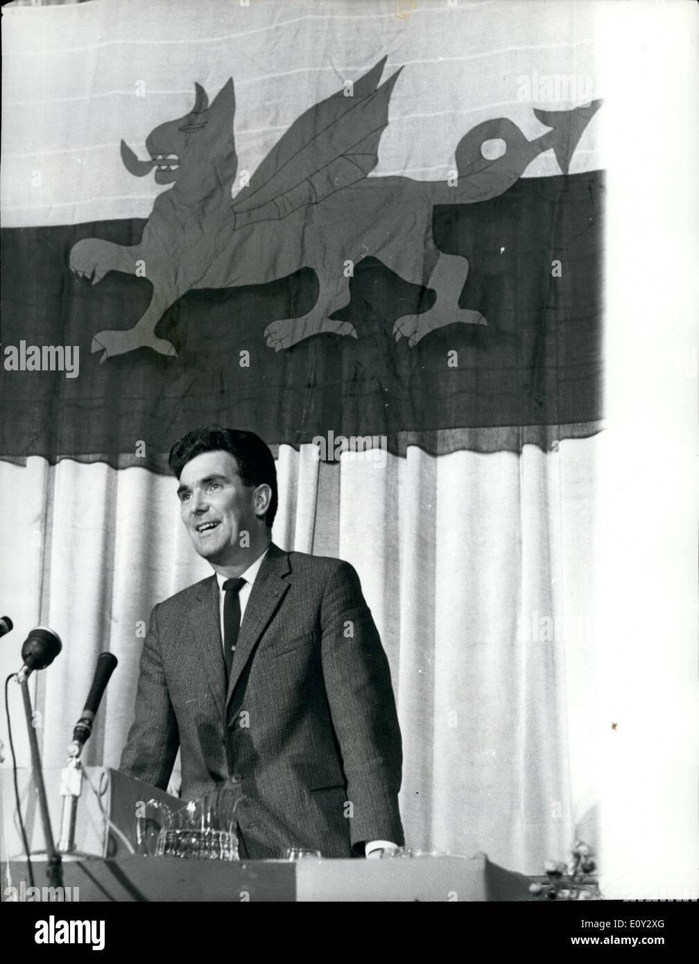 Welsh nationalist charles hi-res stock photography and images - Alamy