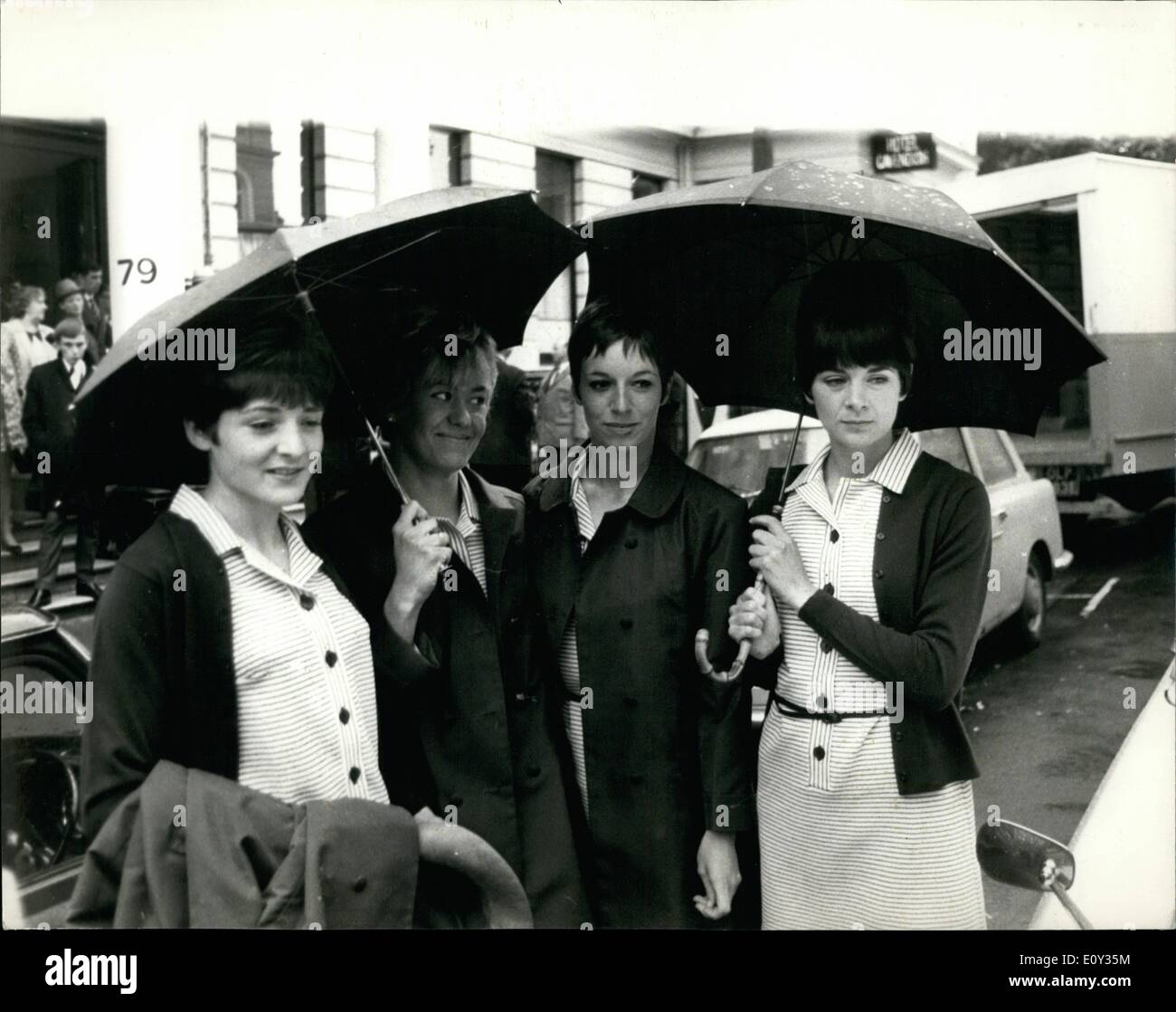 Lillian board and janet simpson hi-res stock photography and images - Alamy