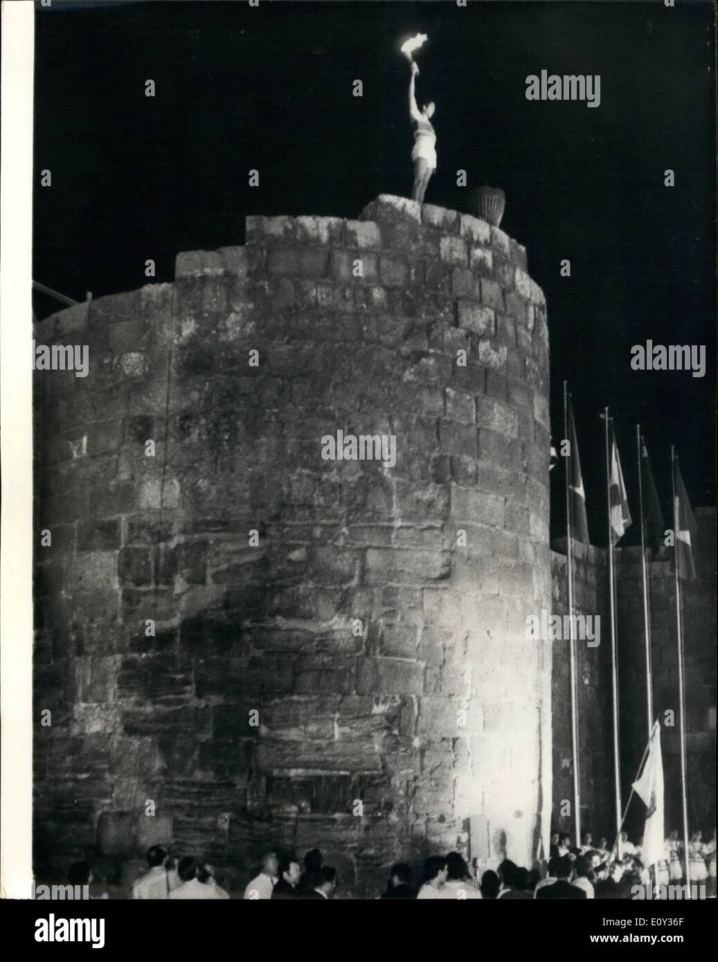 Sep. 09, 1968 - Olympic torch arrives in Zaragoza. Photo shows a ...