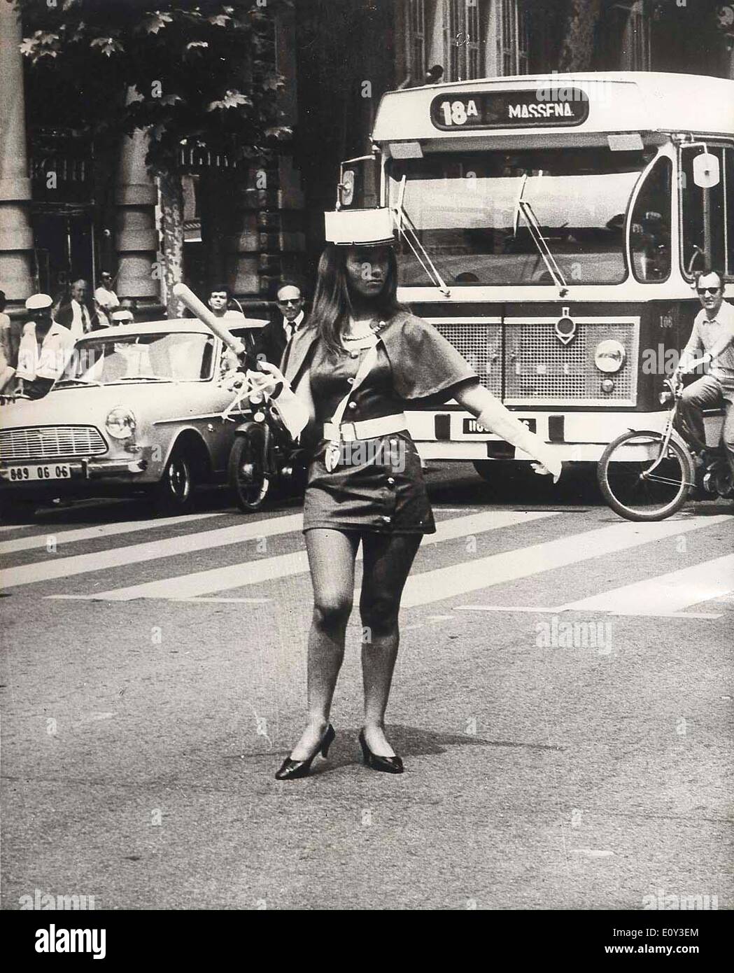 Drivers rights hi-res stock photography and images - Alamy